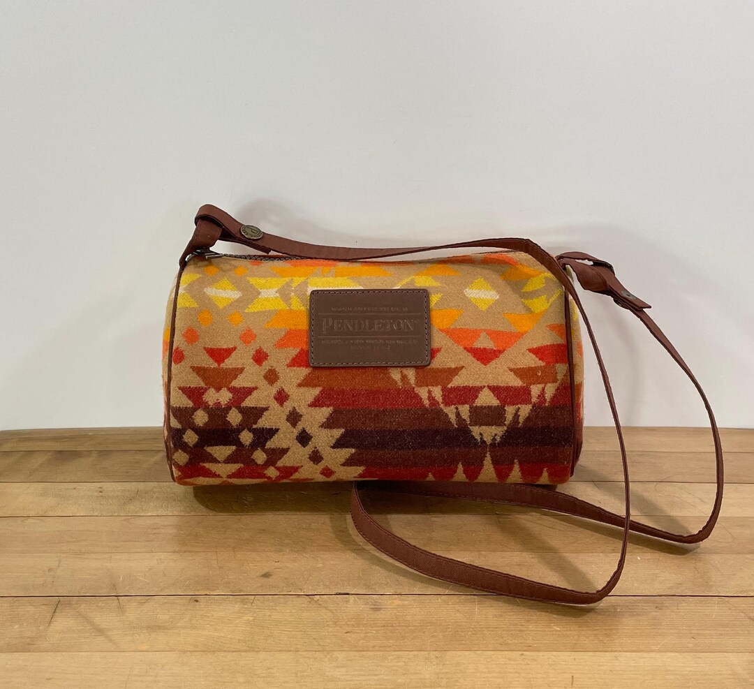 Pendleton Wool Bag / Travel Kit Dopp Bag (empty), Wool Blanket Cross ...