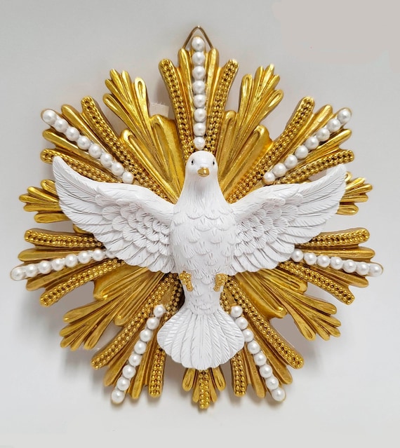 Holy Spirit Sculpture The Wonderful Sculpture Of Angels Inside The