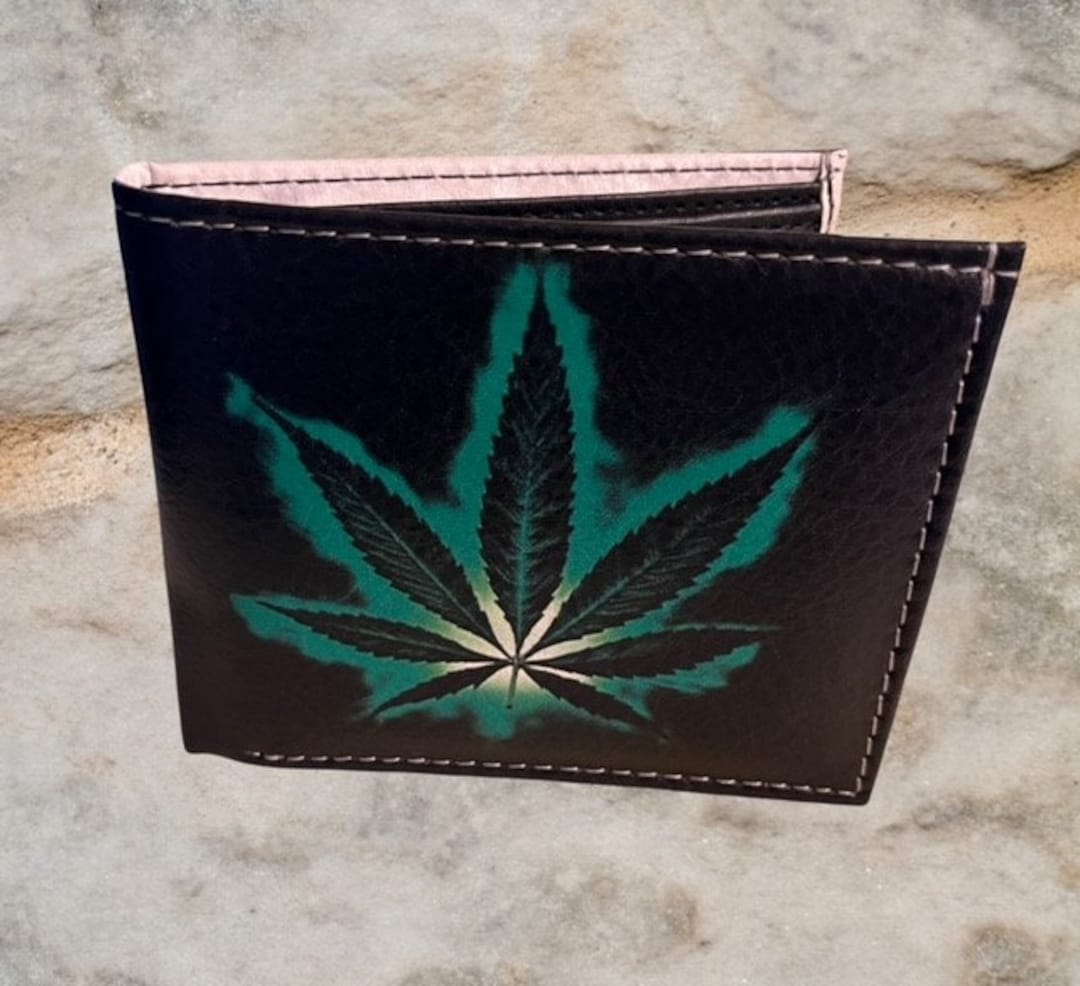 Marijuana Leaf Printed Wallet Handcrafted Bi-fold Men's - Etsy