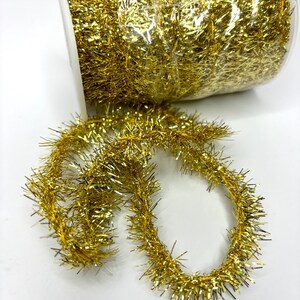 20 Ft Gold Tinsel Roll ~ Beautiful Shiny Light Gold Tinsel Garland, for ...