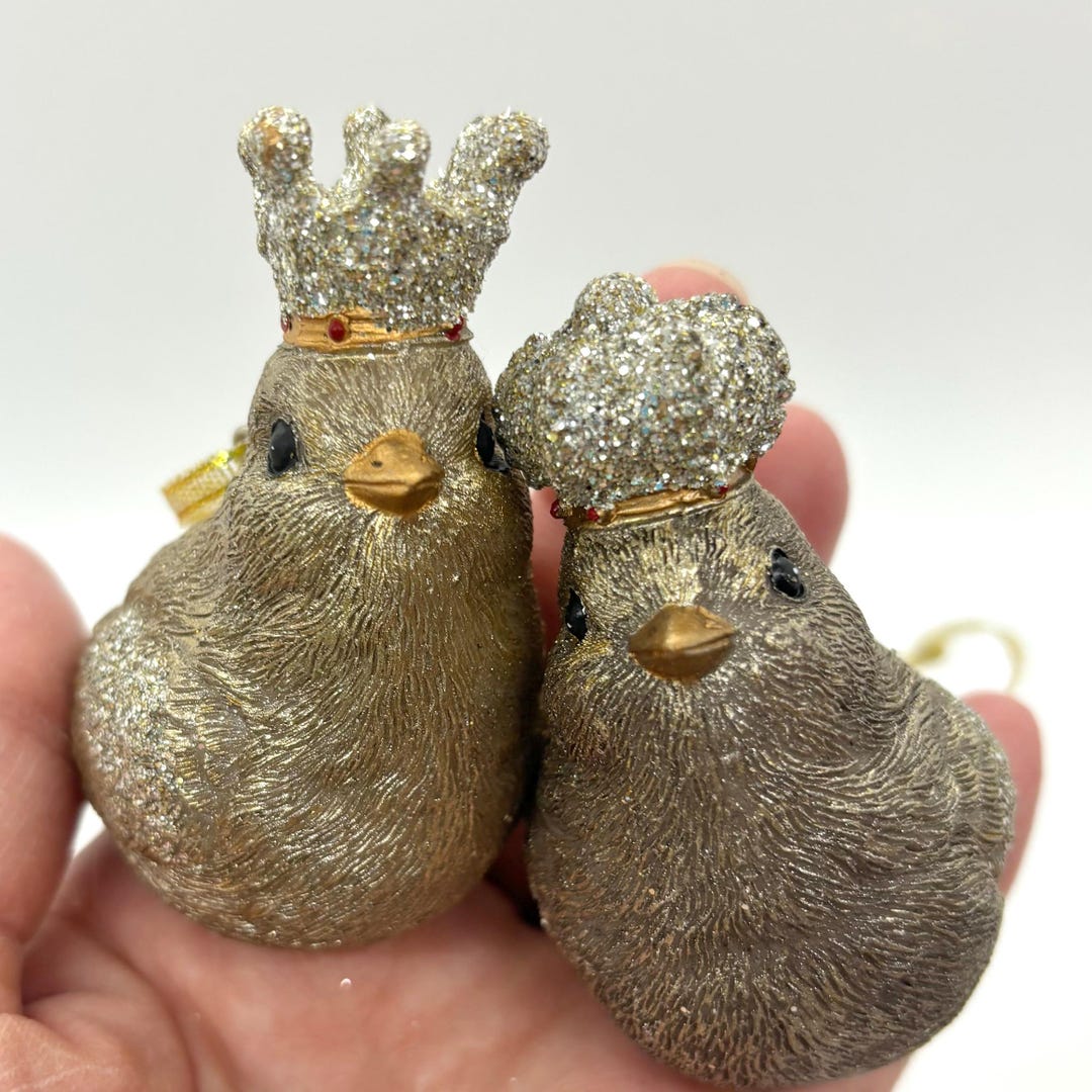 Sparrow Queen & King, Silver Grey Resin Bird With Crown, Hanging ...