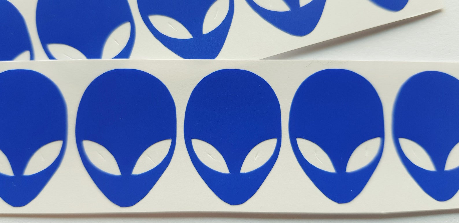 20 Alien Stickers Alien Decals Alien Head Decals Space | Etsy