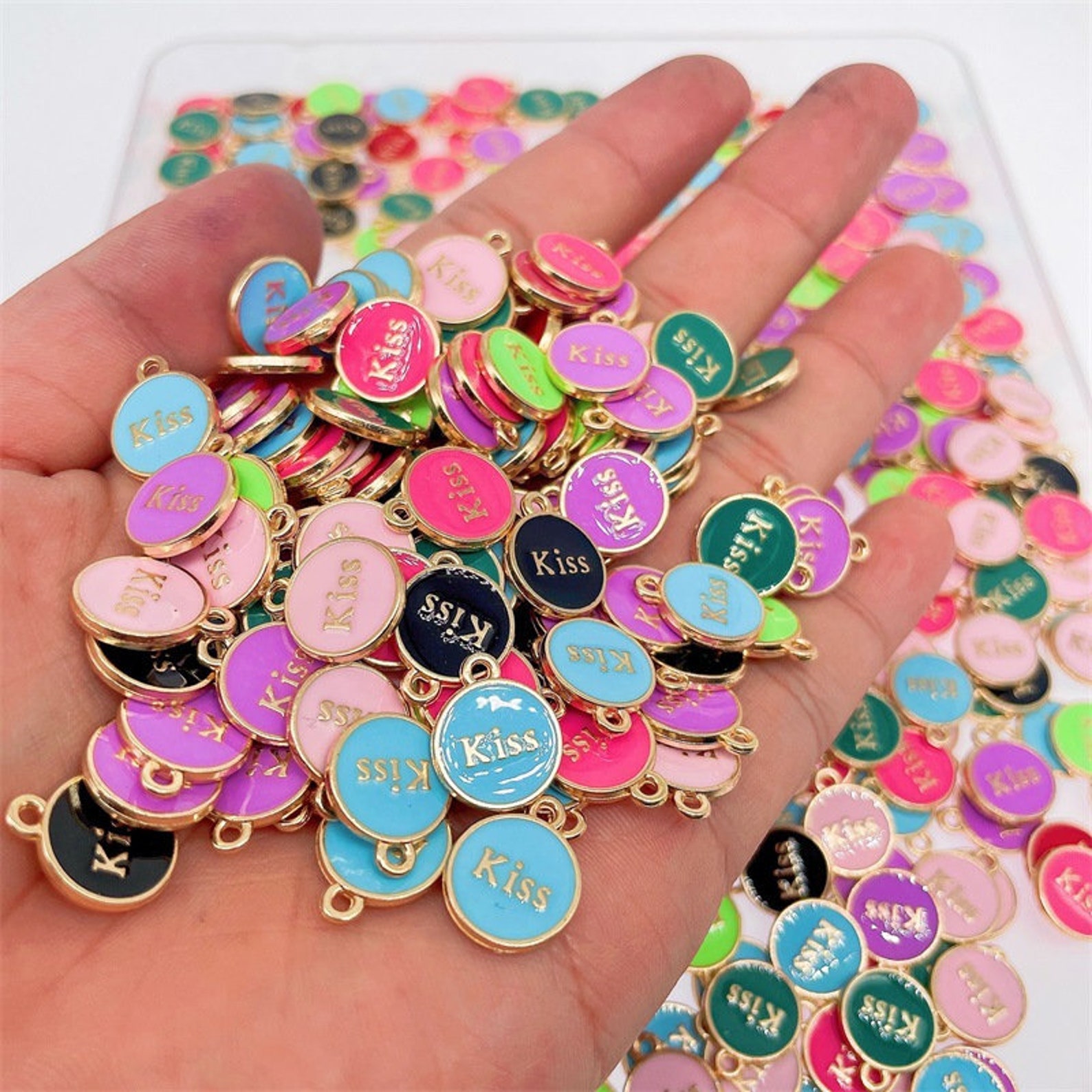 20pcs Assorted Mix Colors Words Pendant Charms Bulk for Bracelets ...