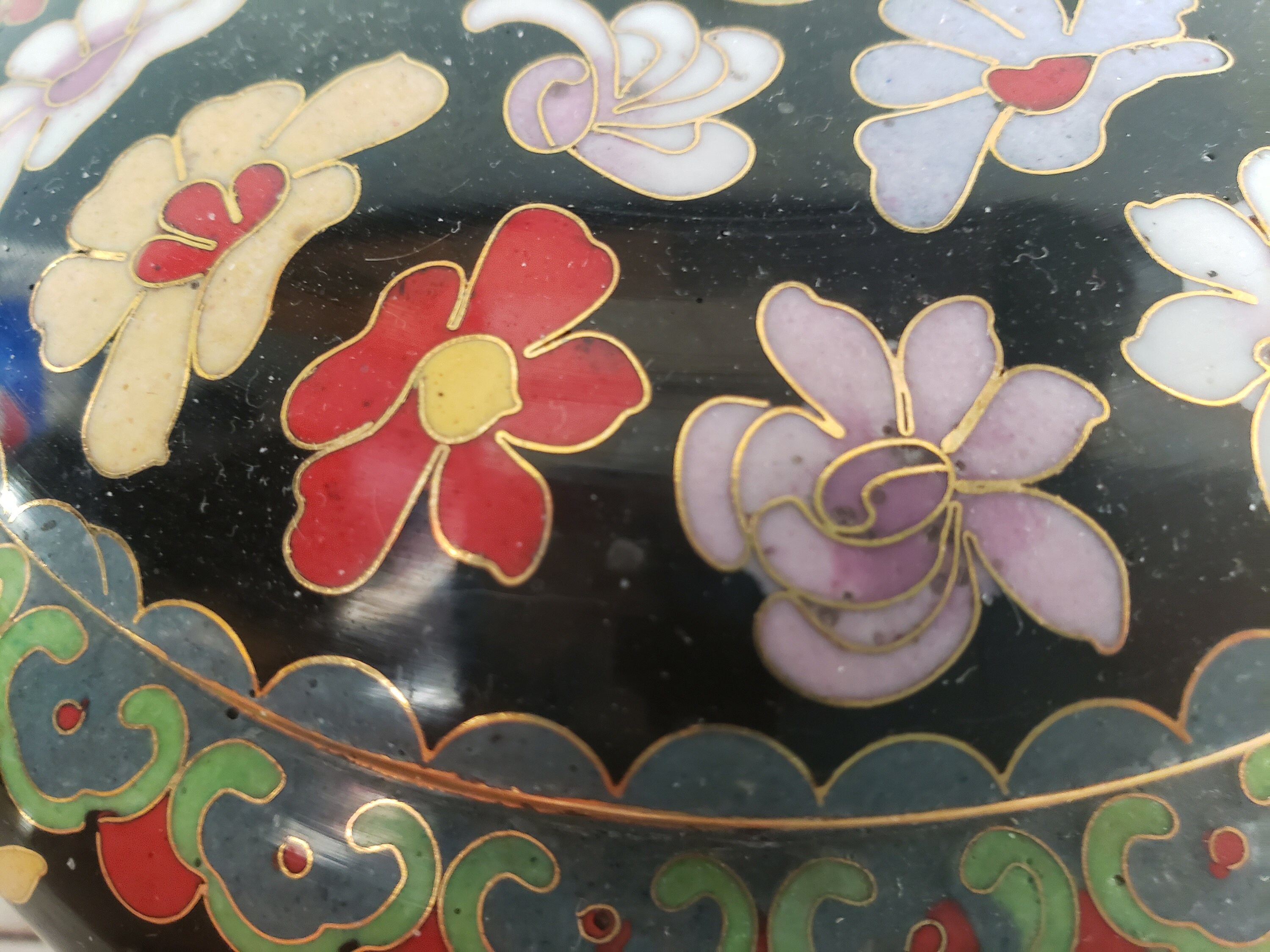 Chinese Multi-colored Cloisonne Flower Pattern Lidded Trinket/jewelry ...