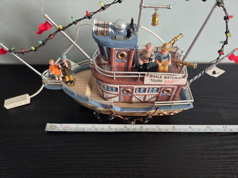 Lemax Whale Watching Boat Signature Collection LIGHTS UP Collectible ...