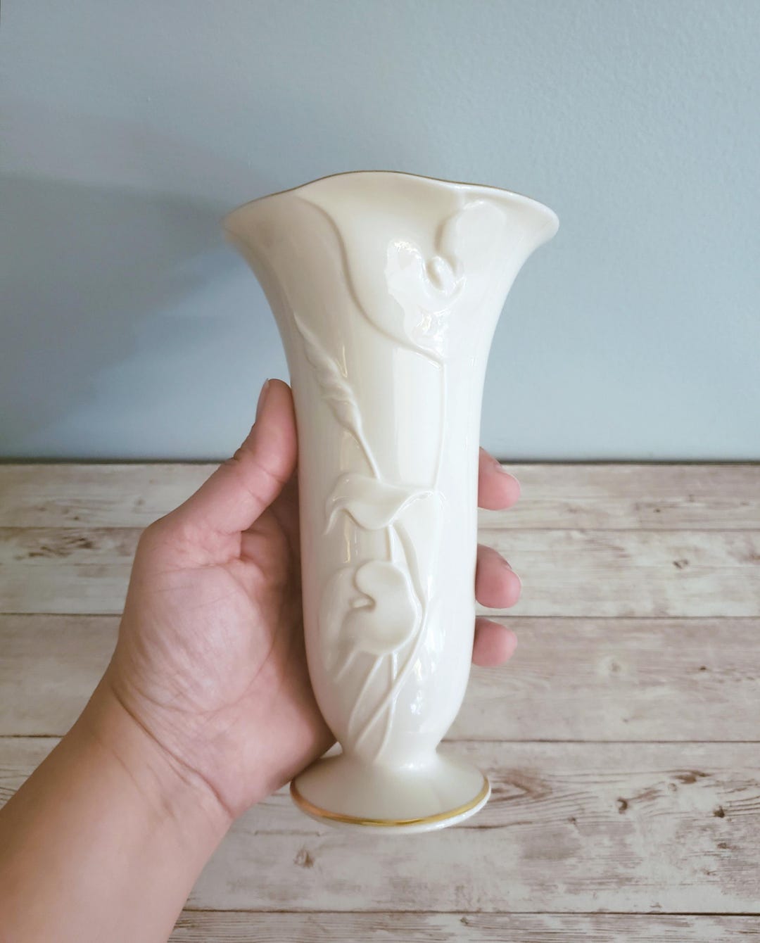 Lenox Collections the Lilies of Beauty Vase - Etsy