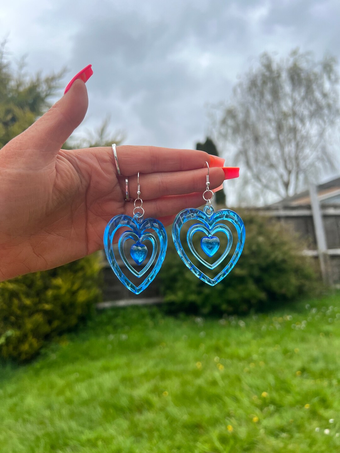 Quirky 70s Blue GIANT BIG 3D ACRYLIC Hearts Funky Wacky Jewellery ...