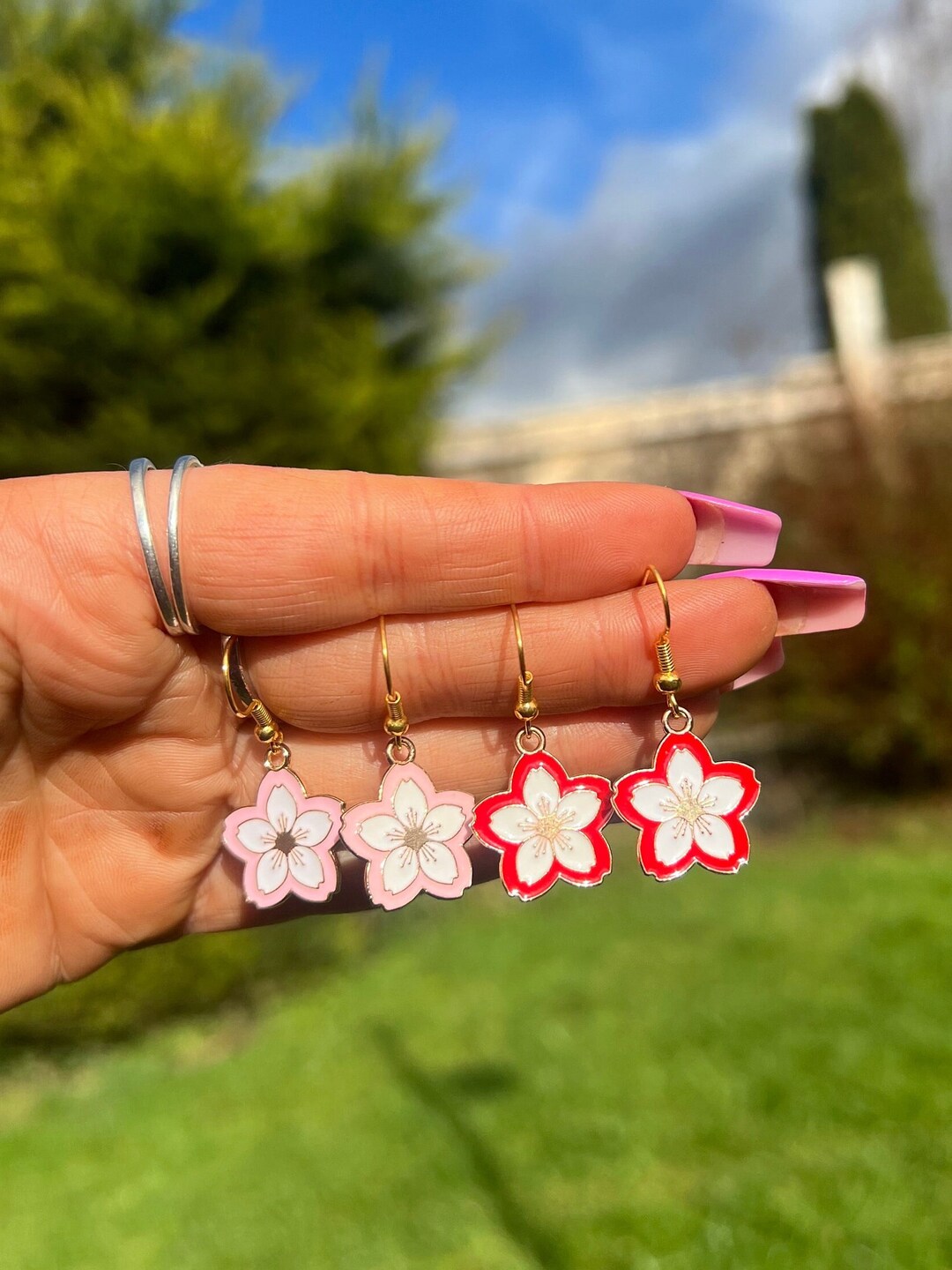 Pink and Red 2 Pack White Flowers Gold Platedfunky Wacky Jewellery ...
