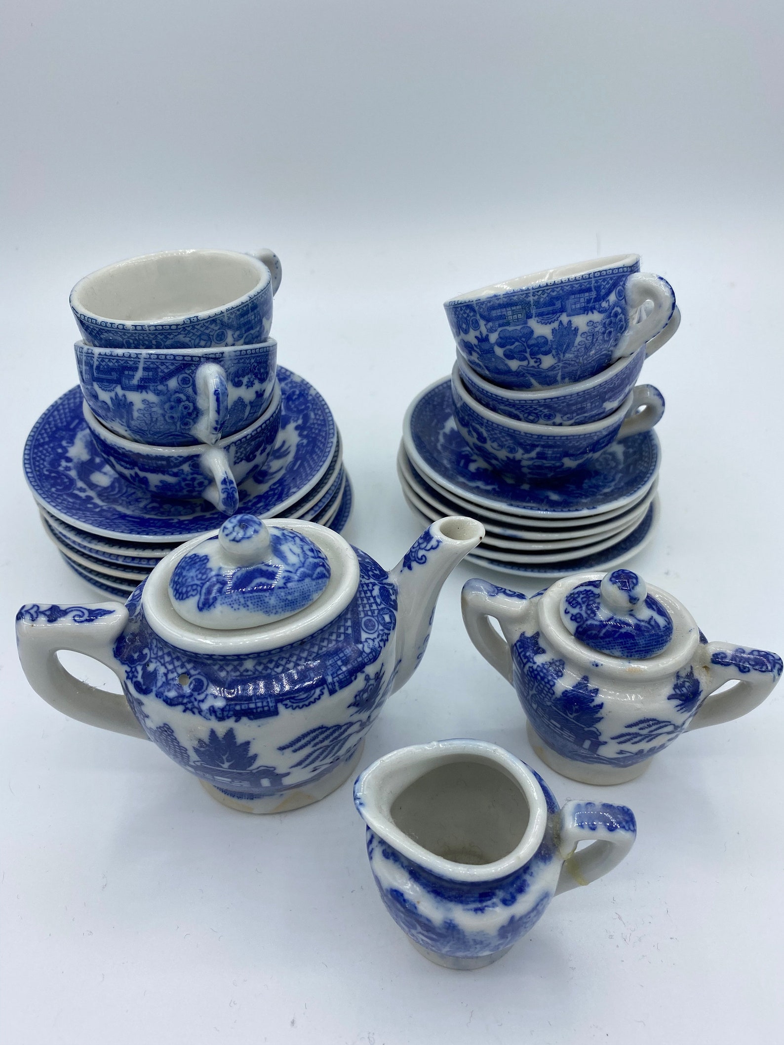 Vintage Child's Blue Willow China Tea Set | Etsy