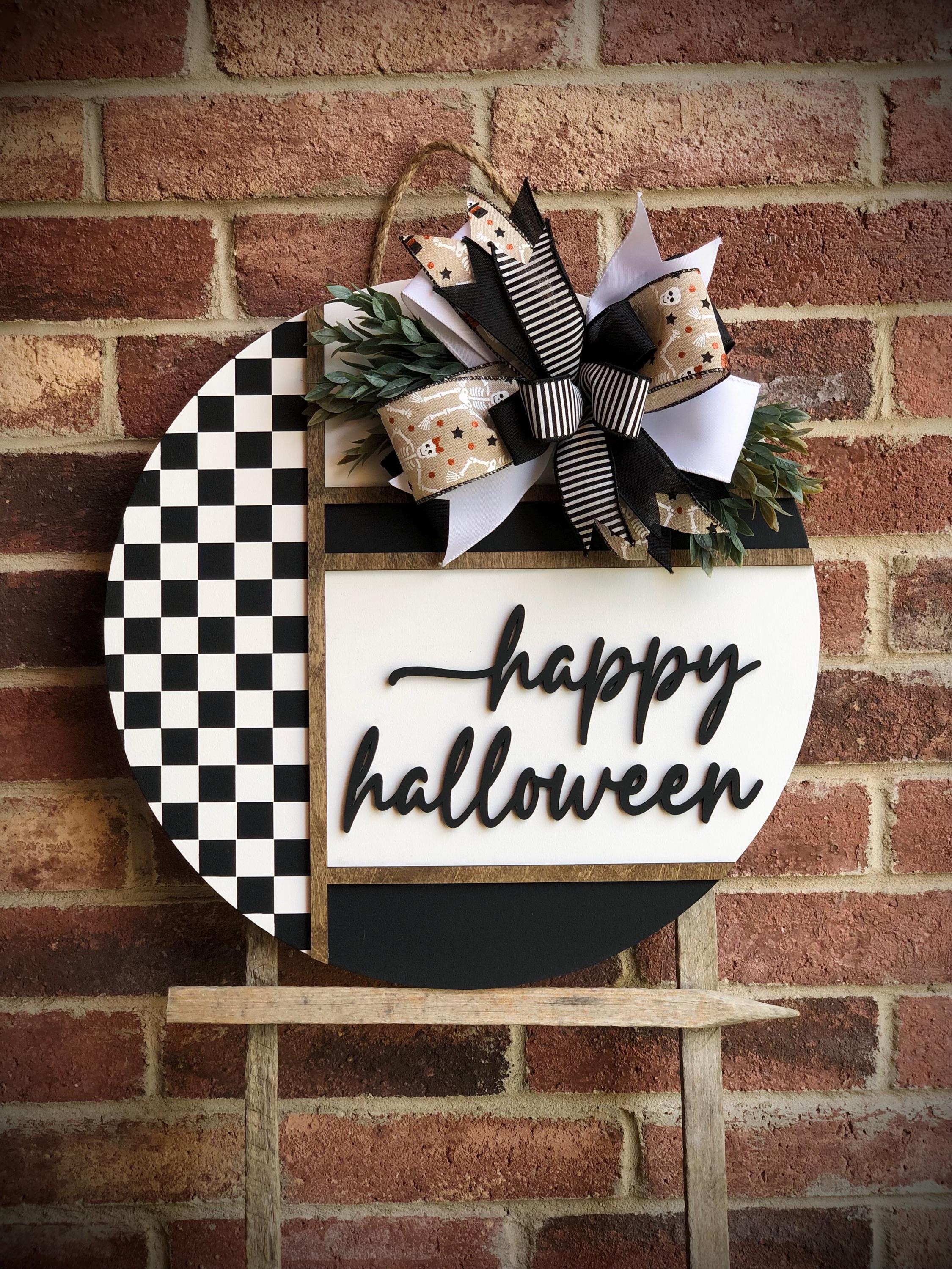 Happy Halloween Door Hanger for Front Door, Checkered Halloween Wreath ...