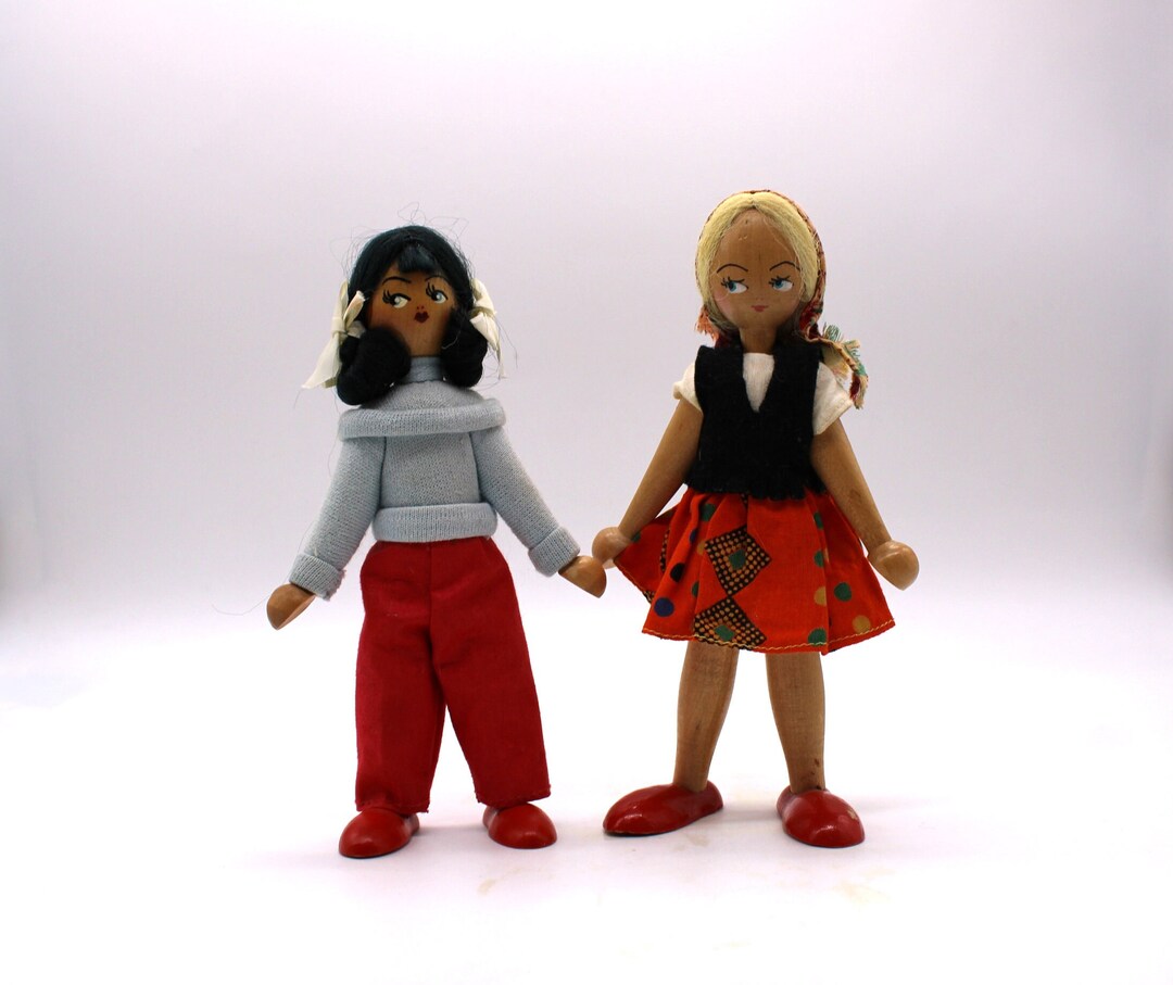Vintage Wooden Polish Peg Dolls, Pair of Dolls 2 Pretty Girl Dolls, One ...