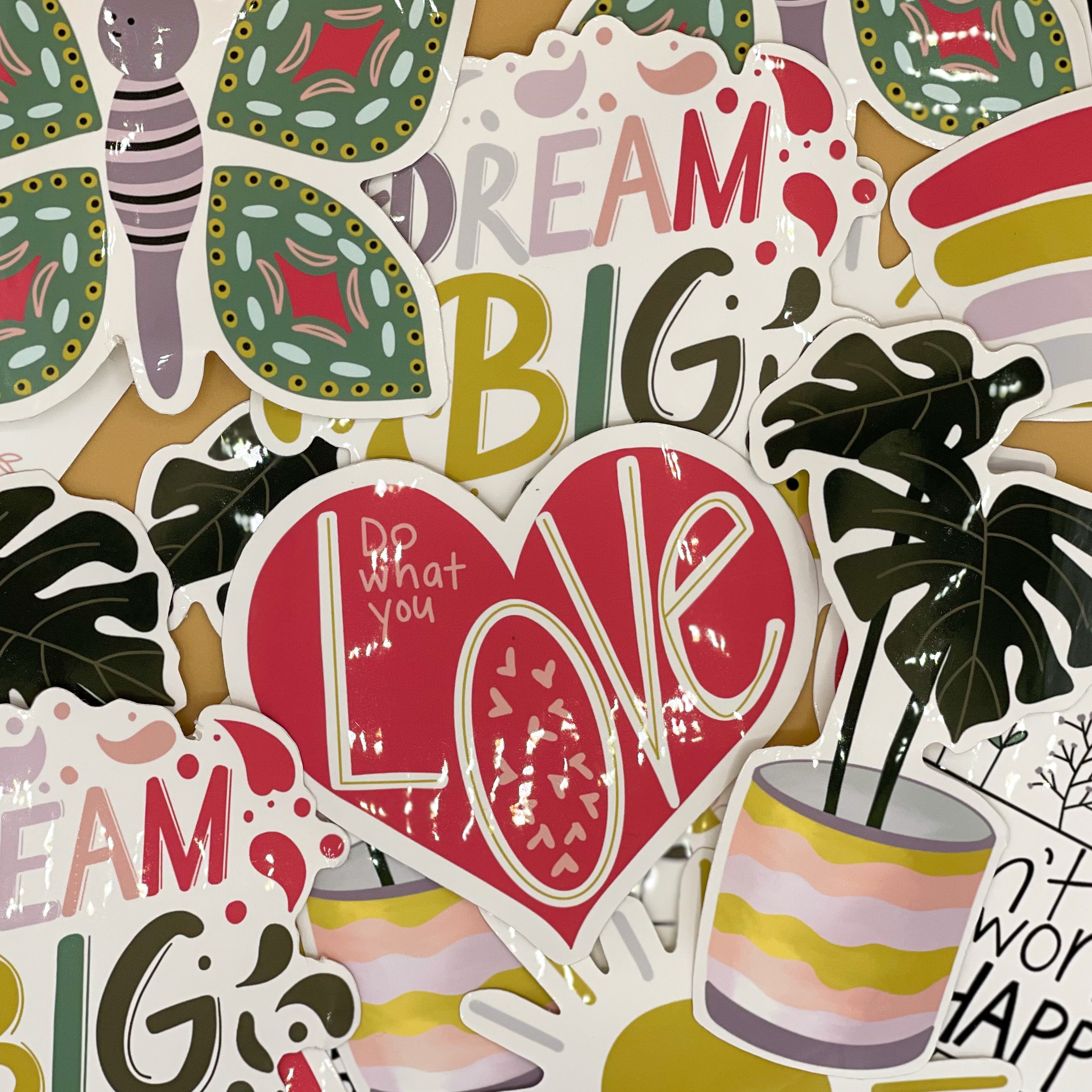 Surface pattern design, visual branding and web design - Pretty Pop Design