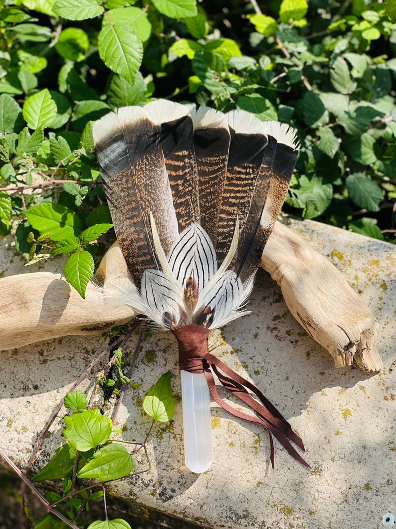 Selenite Prayer Fan - Feminine Energy Earth - Etsy