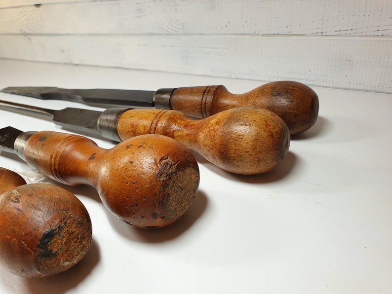 Set of 4 Antique Cabinet Screwdrivers With Wooden Handles - Etsy