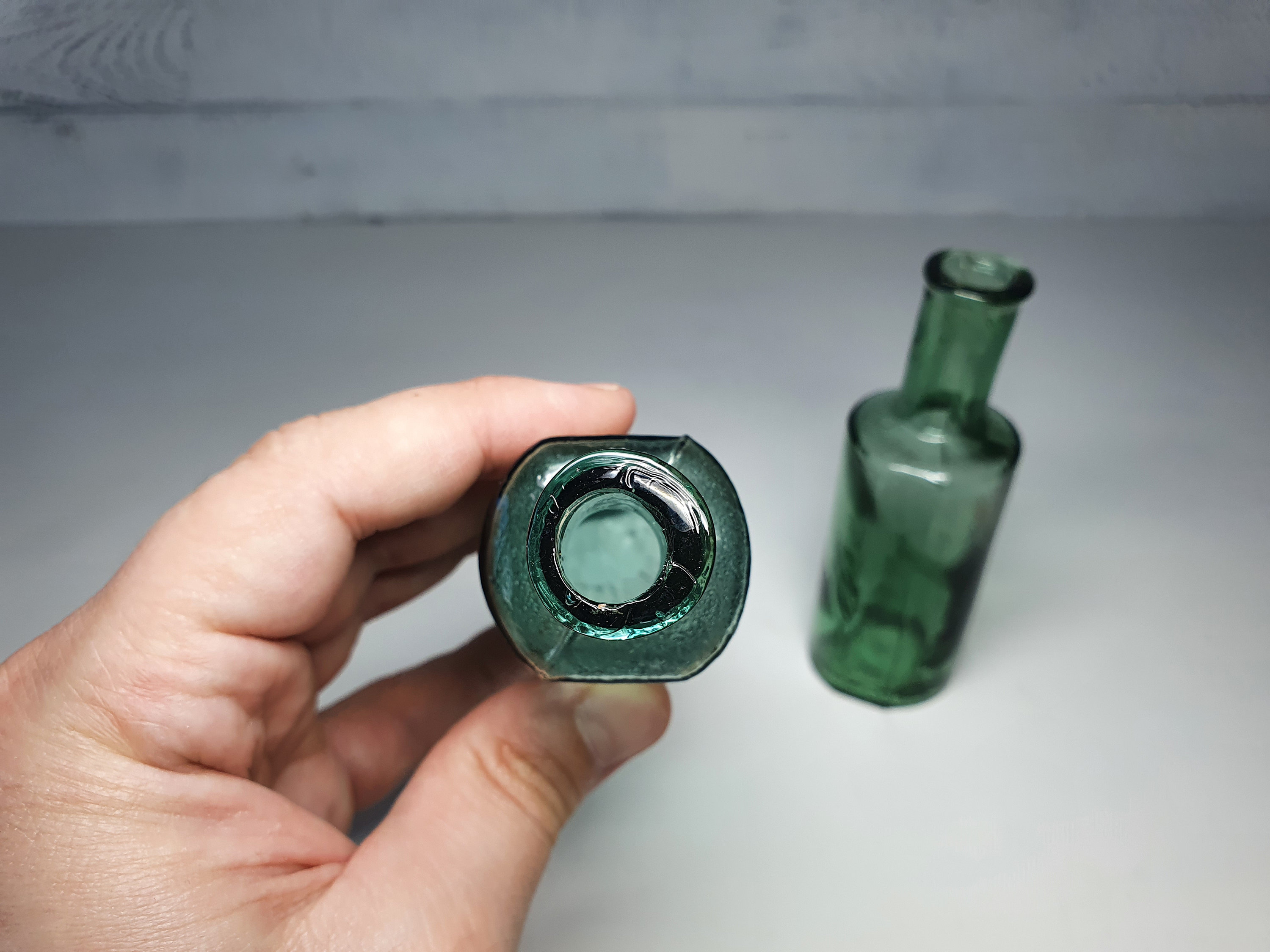 Set of 2 Hienfong Essenz Bottles Antique Elixir Bottles - Etsy