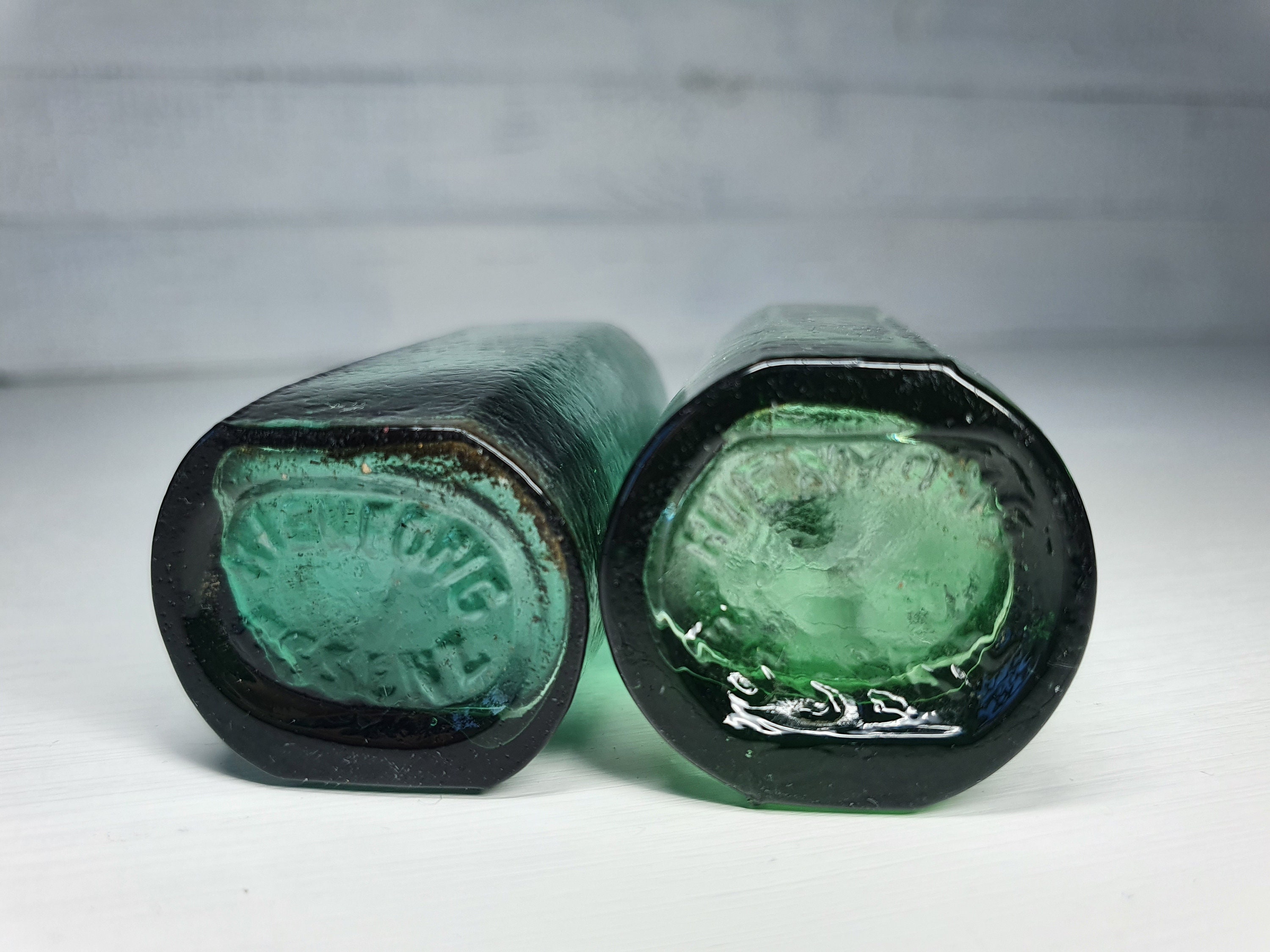 Set of 2 Hienfong Essenz Bottles Antique Elixir Bottles - Etsy