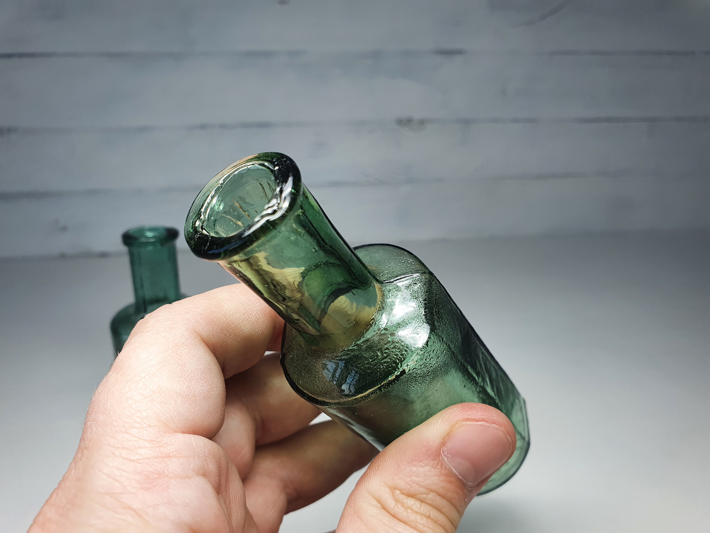 Set of 2 Hienfong Essenz Bottles Antique Elixir Bottles - Etsy