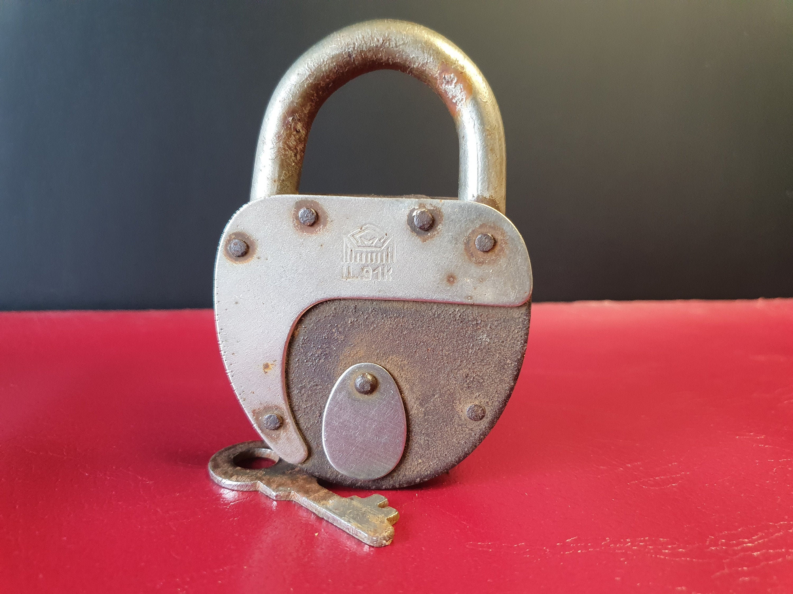 Craft Supplies & Tools Home Improvement Vintage Soviet Padlock Old lock ...