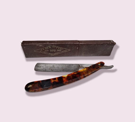 Vintage Straight Razor