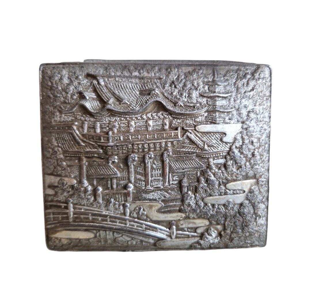 Made in Japan Metal Trinket Box, Japanese Jewelry Trinket Box, Silver ...