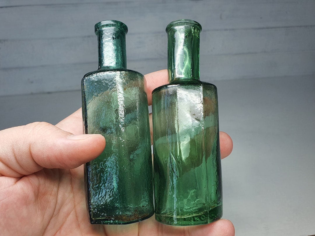 Set of 2 Hienfong Essenz Bottles Antique Elixir Bottles - Etsy