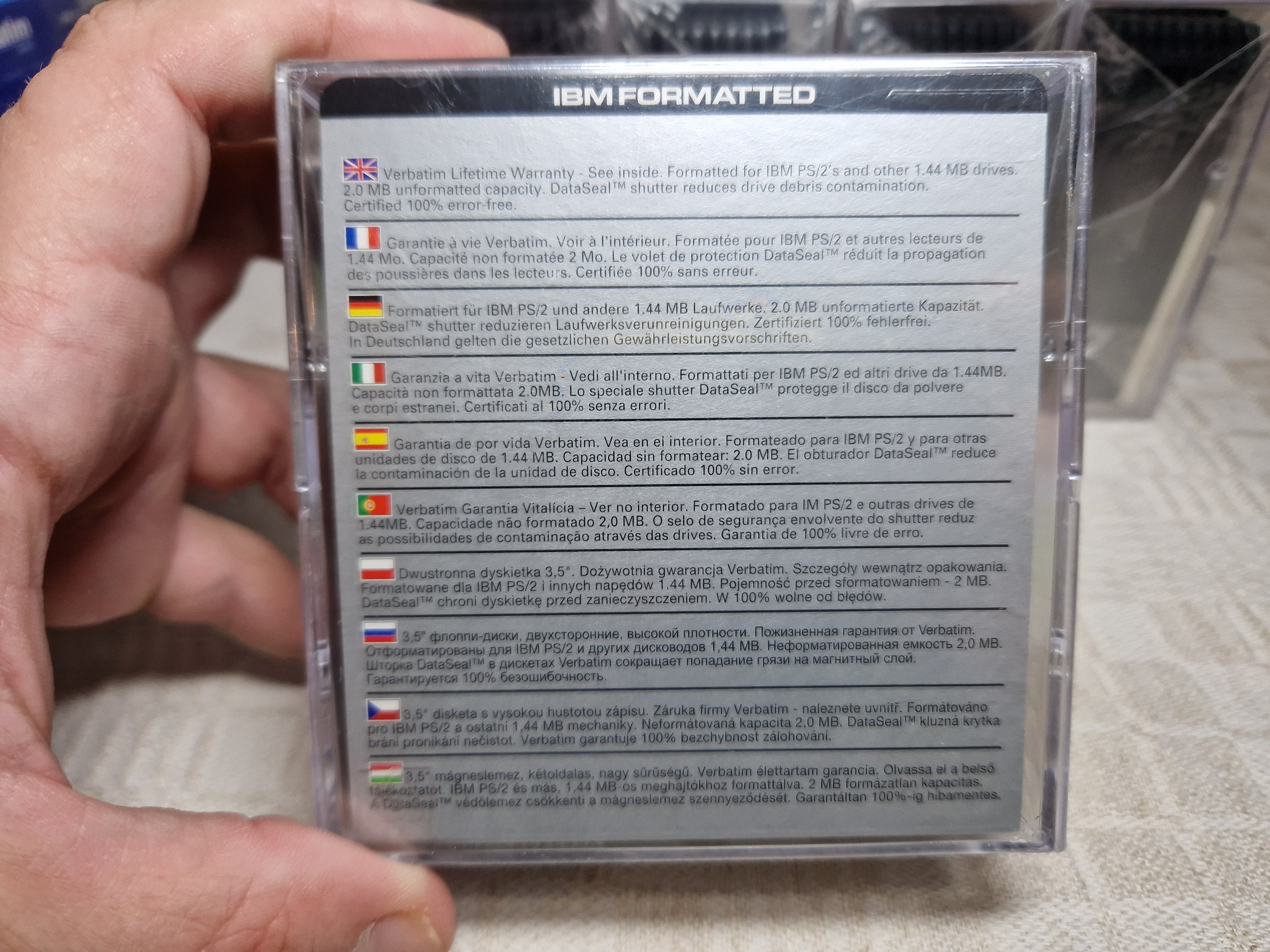 Vintage Floppy Discs Set, 60 Pcs Unused Verbatim Data Life Plus ...