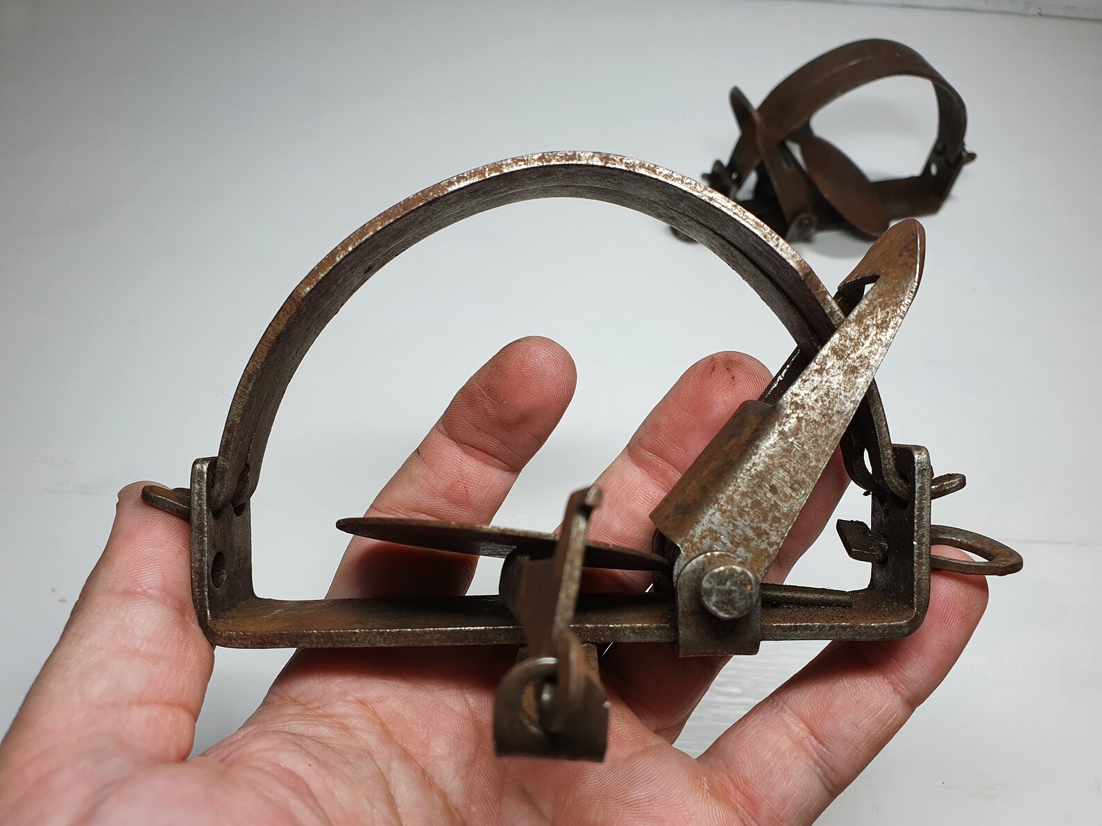 1 Antique Animal Trap Salvage Rusty Metal Real Hunting Animal | Etsy