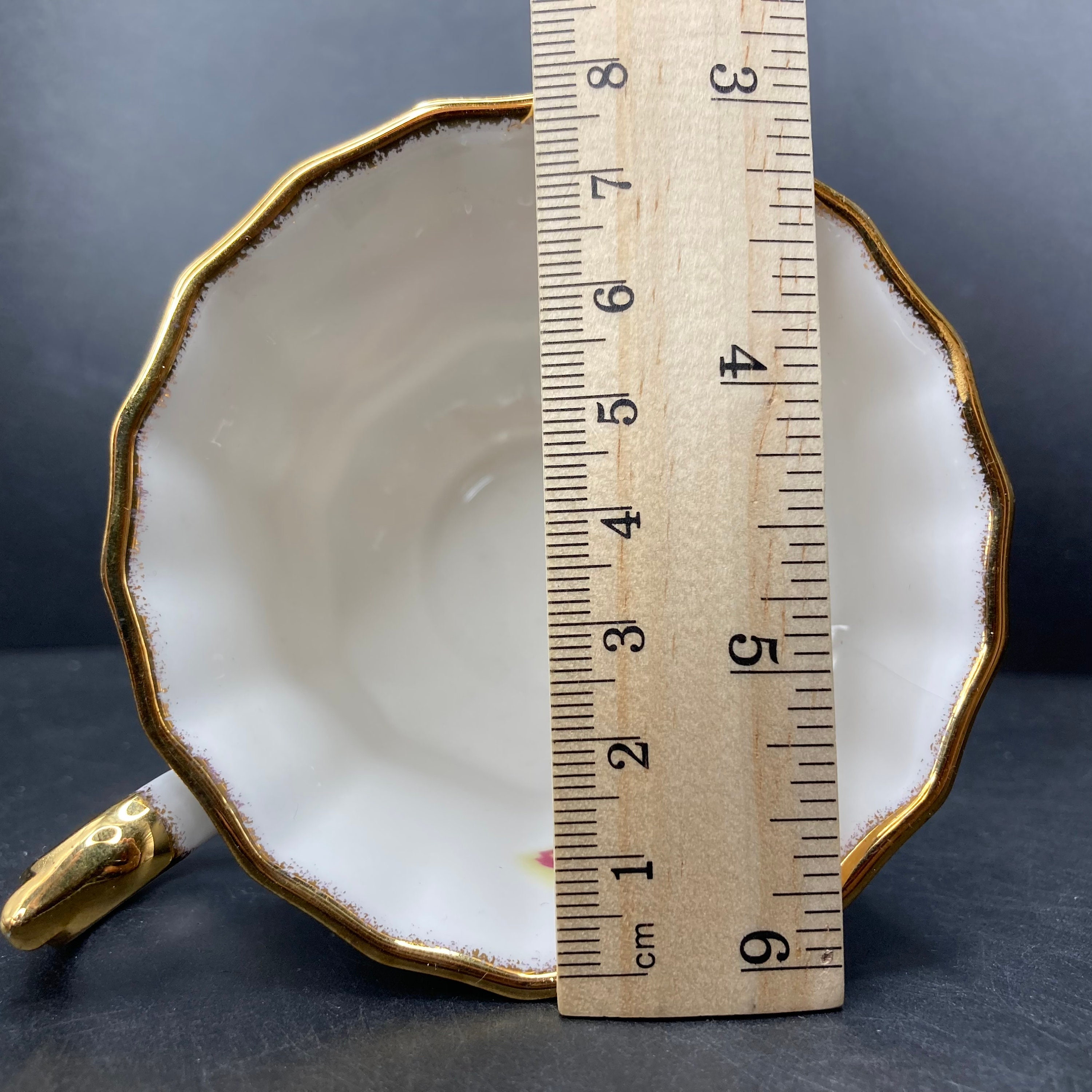 Vintage Elizabethan Jacobean Red Rose and Dog Roses Bone China Gilt ...