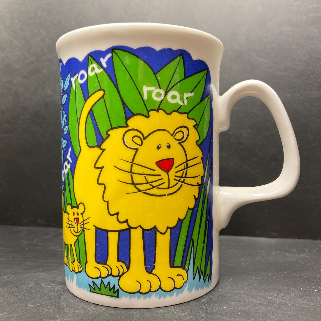 Vintage Duchess Cartoon Jungle Scene With Lions Giraffes & Elephant ...