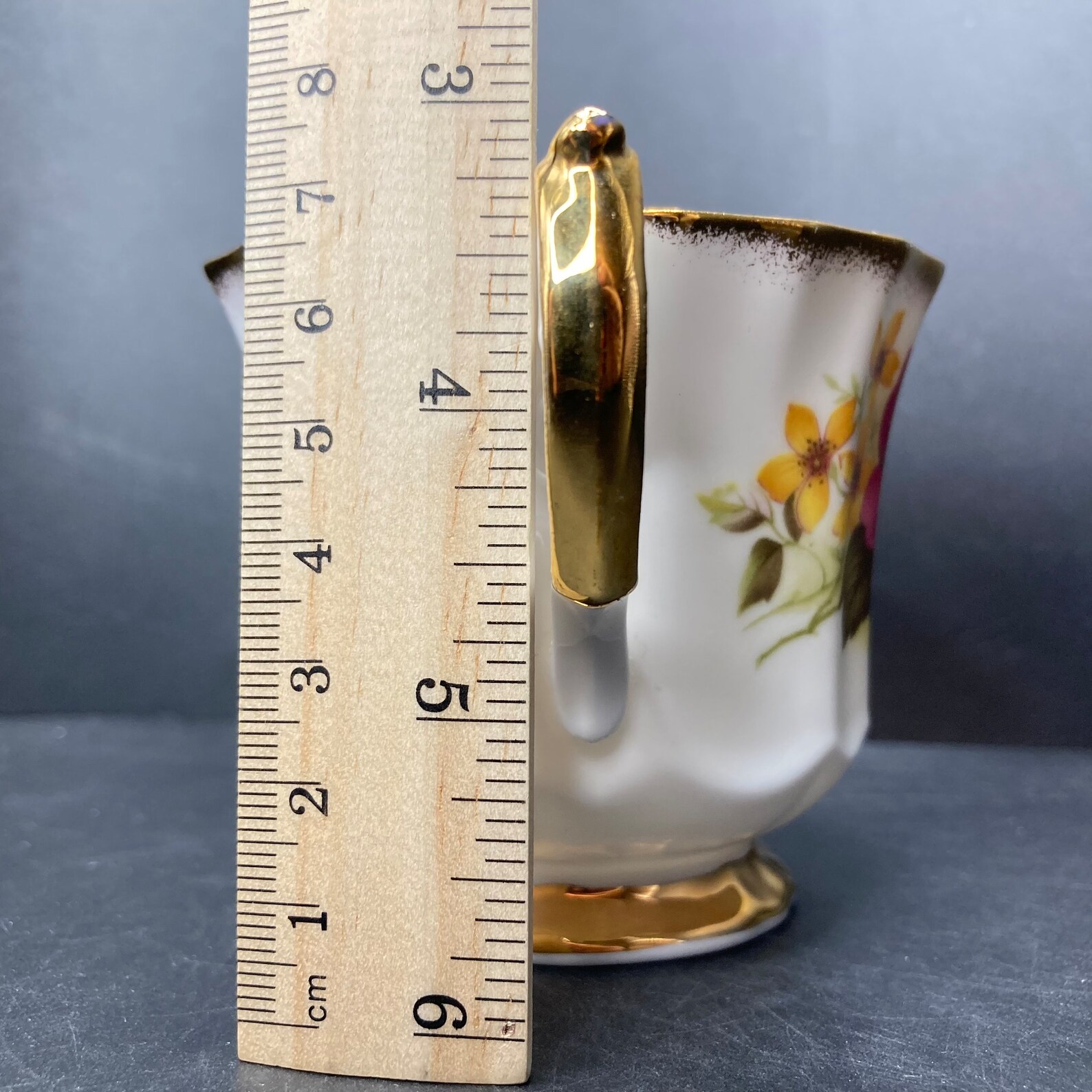 Vintage Elizabethan Jacobean Red Rose and Dog Roses Bone China Gilt ...