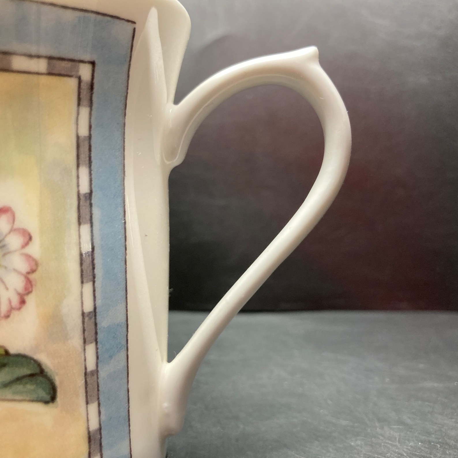 Vintage Queen’s Bellis Perennis/daisies & Campanula/bellflowers Fine ...