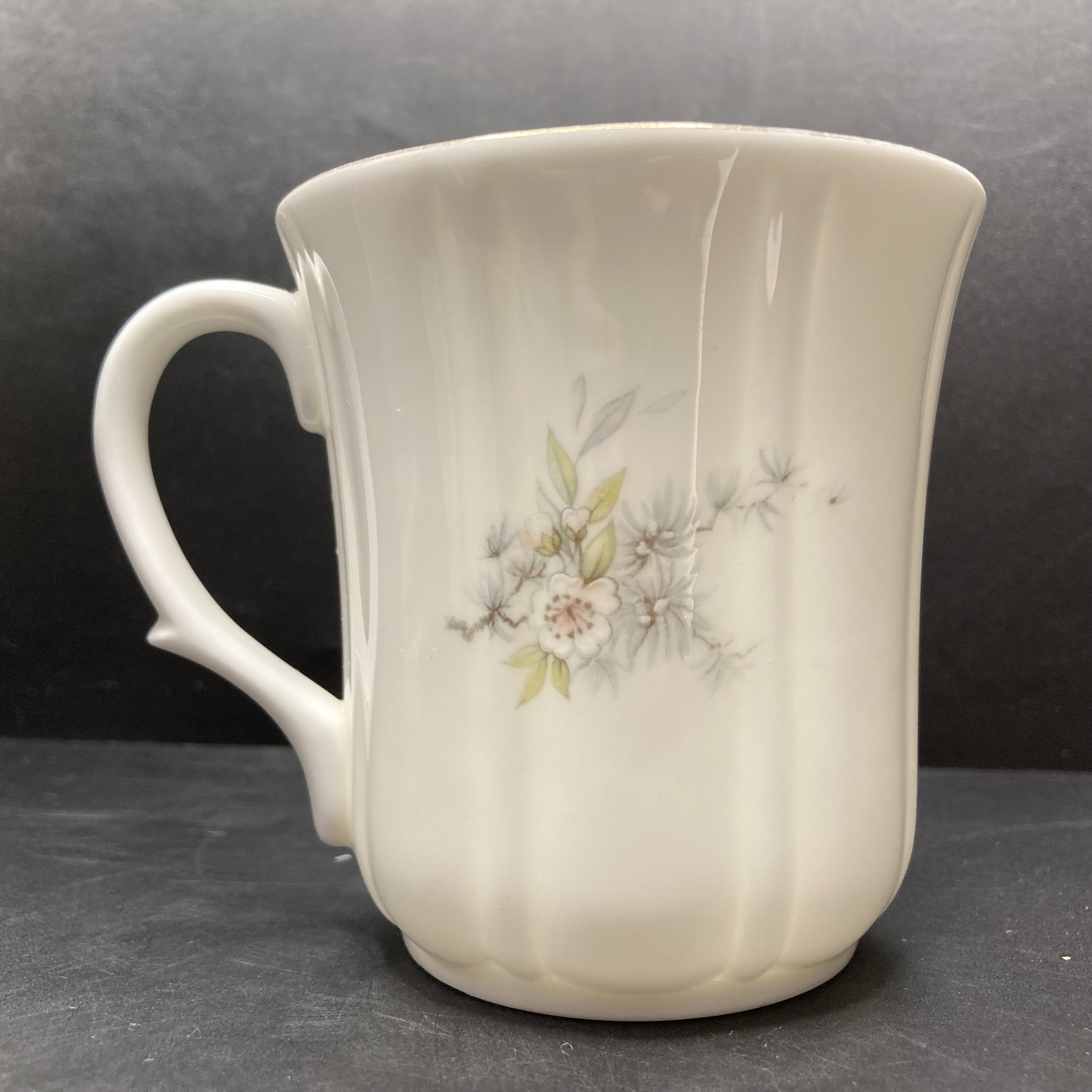 Vintage Fenton China Company Rose & Dog Roses English Bone China Mug - Etsy