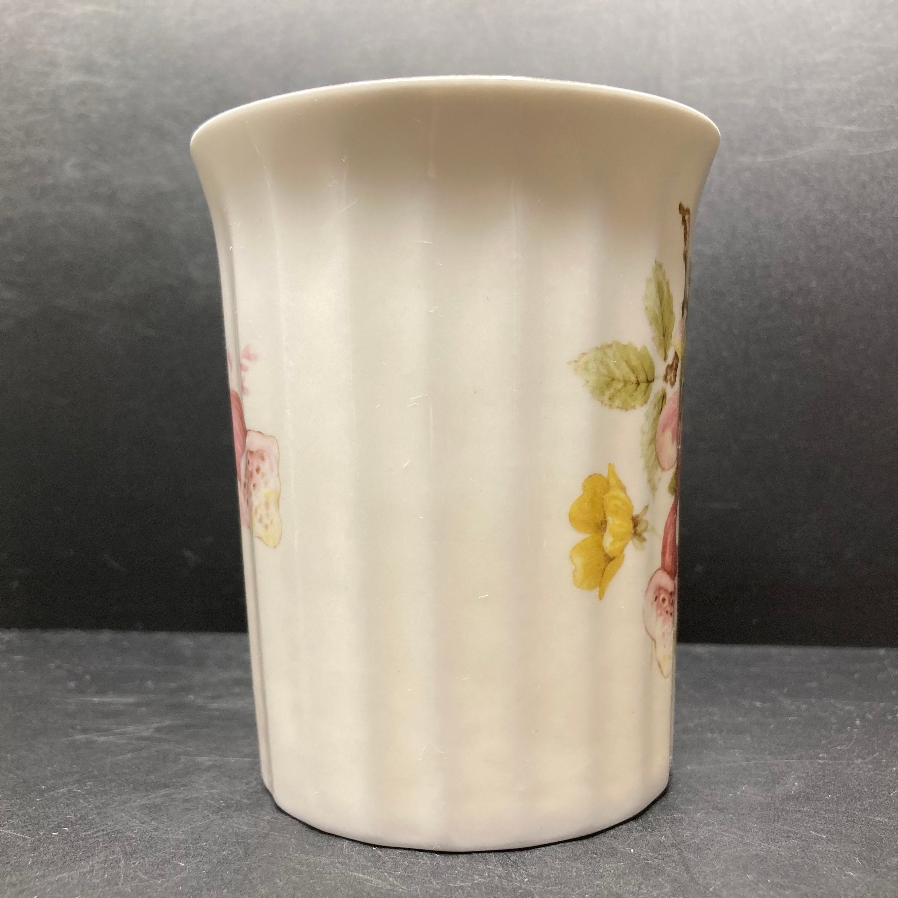 Vintage Polly-anna Foxgloves Dog Rose & Buttercups Floral Faceted Fine ...