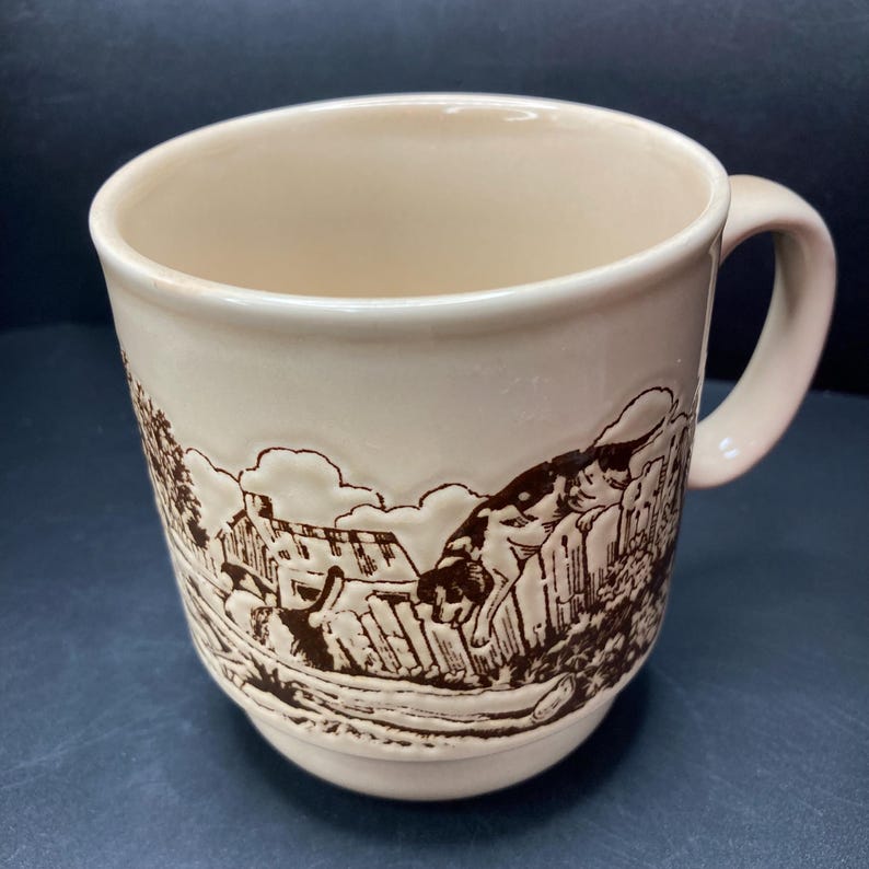 Vintage Kiln Craft Farmyard Scene With Dog & Chickens Embossed ...