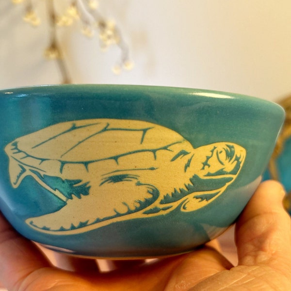 Turtle Pottery Serving Bowl - Etsy