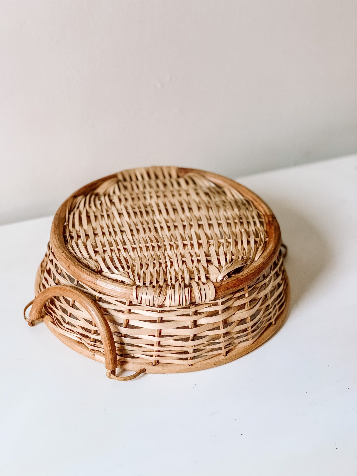 Vintage Wicker Basket With Handles | Round Flat Basket Tray | Rattan ...