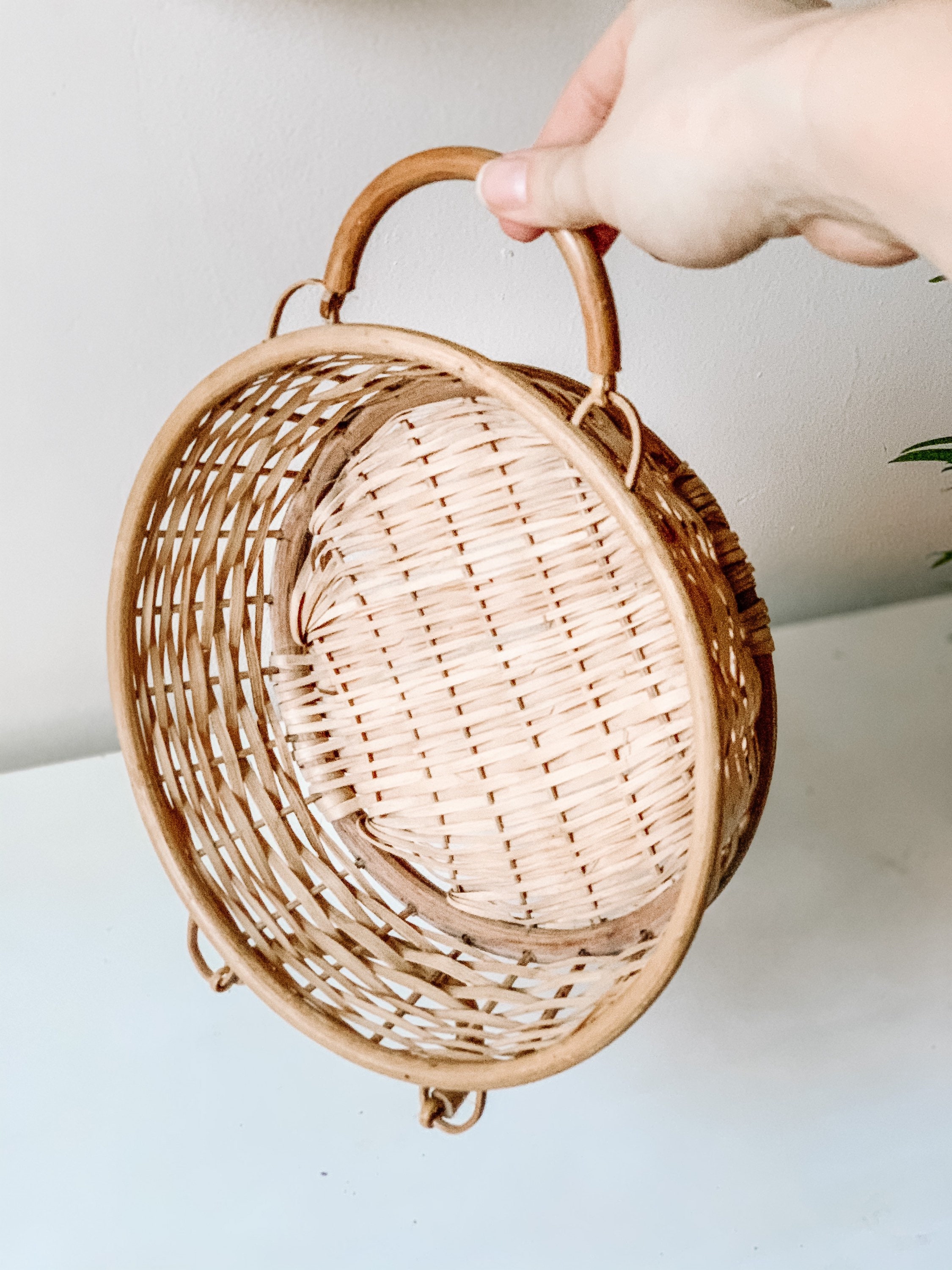 Vintage Wicker Basket With Handles | Round Flat Basket Tray | Rattan ...