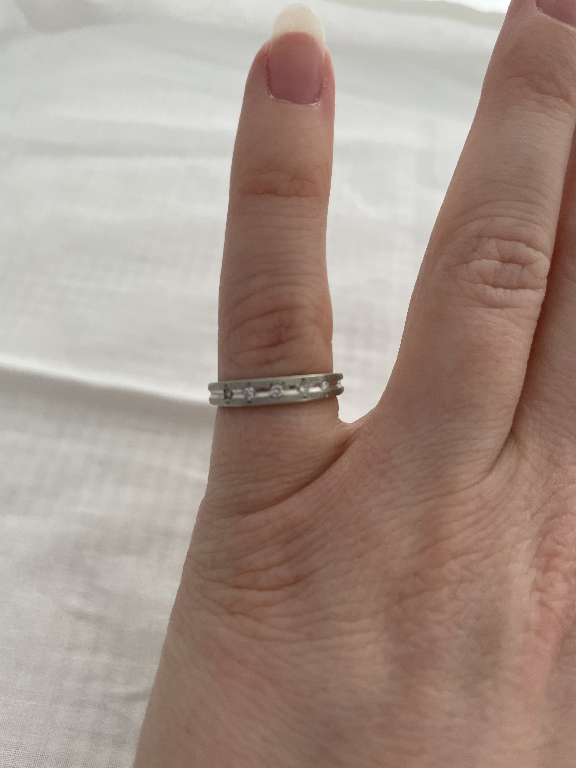 14K White Gold 5 Diamond Genuine Diamond Concave Channel Set | Etsy