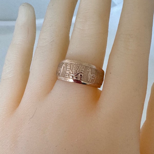 Storyteller Ring - Etsy