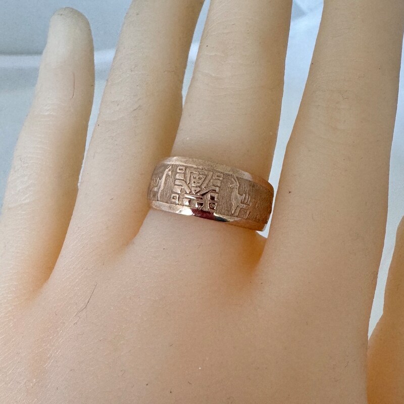 Storyteller Ring - Etsy