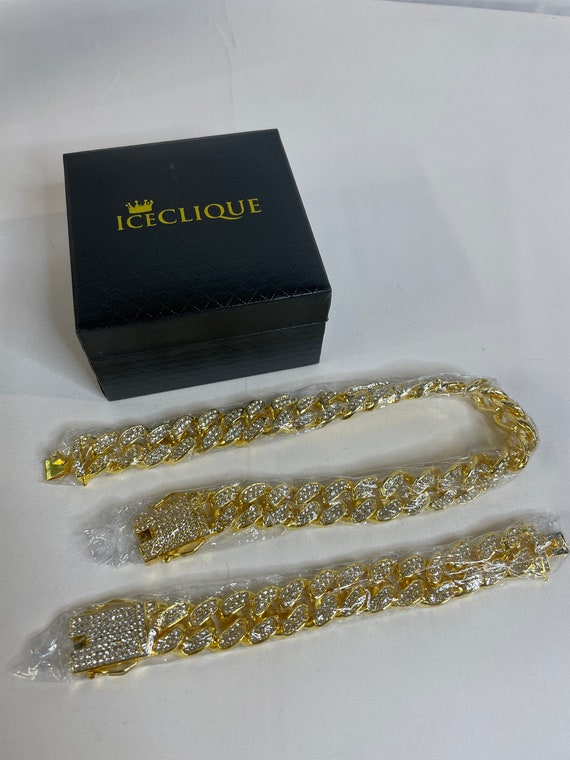 Iceclique jewelry tracking store