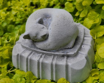 Ferret Garden Stone Ferret Cement Statue Outdoors Grave Marker Sleeping ...