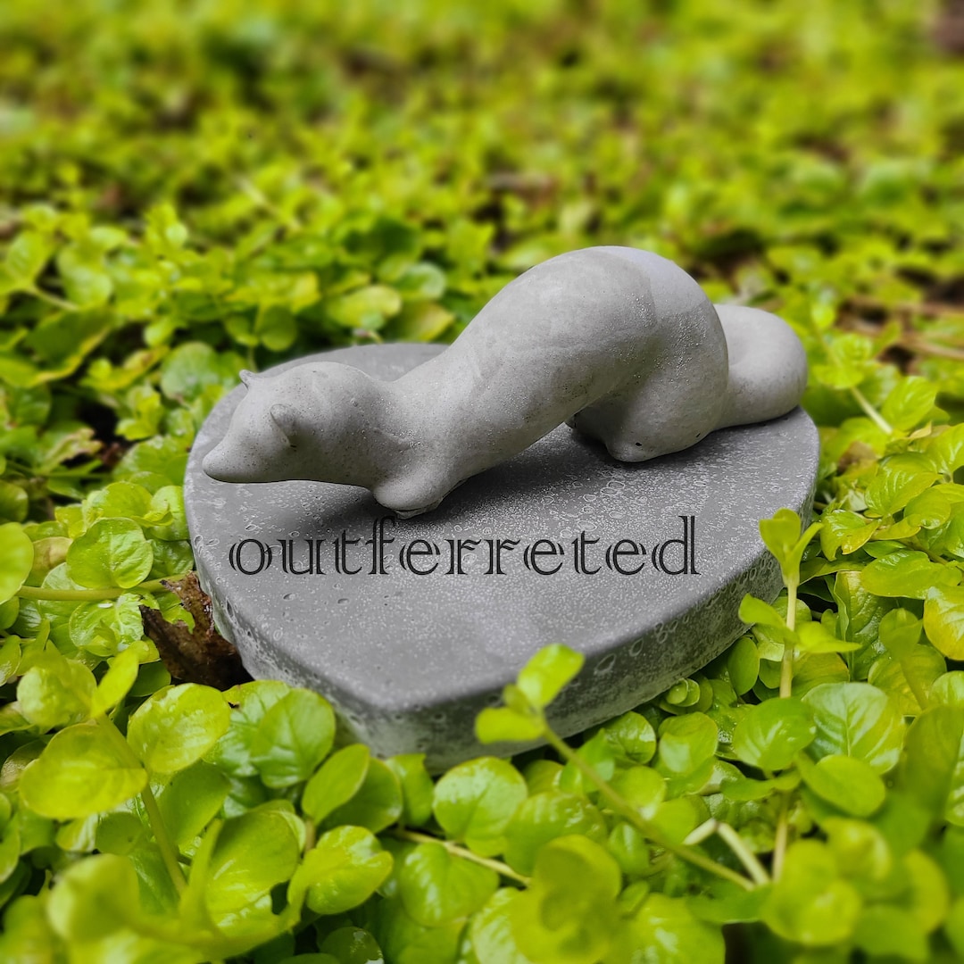 Ferret Garden Stone Ferret Cement Statue Outdoors Grave Marker Sleeping ...