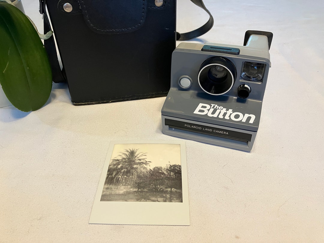 Film Tested 1970's Polaroid the Button Onestep SX-70 Instant Camera ...