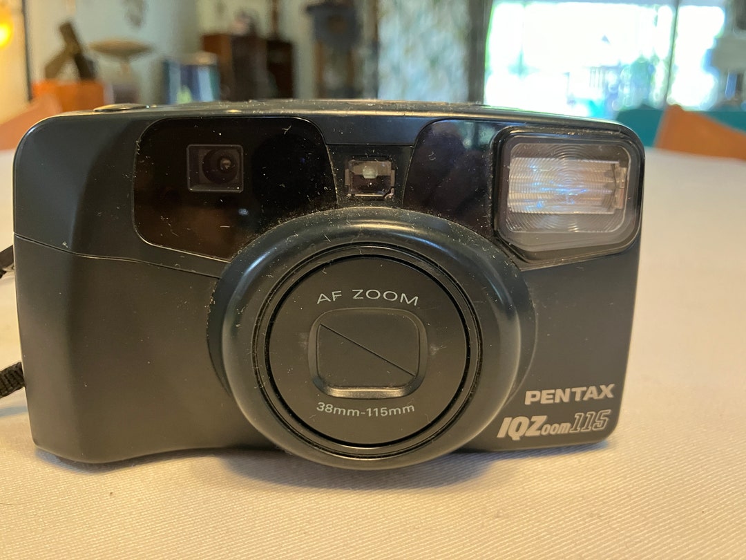 1996 Pentax Iqzoom 115 35mm Point and Shoot Compact Camera. Good ...