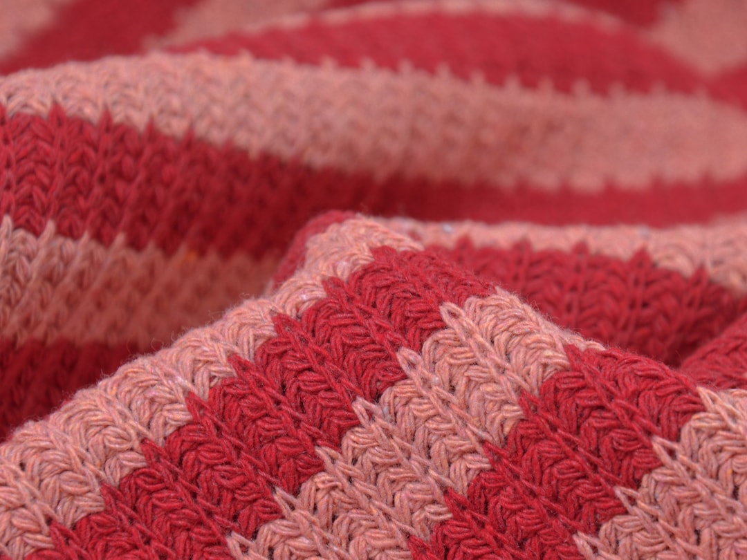 Fiber Mood Knitted Fabric Stripes Red, Pink, Cotton 150 Cm Wide Knitted ...