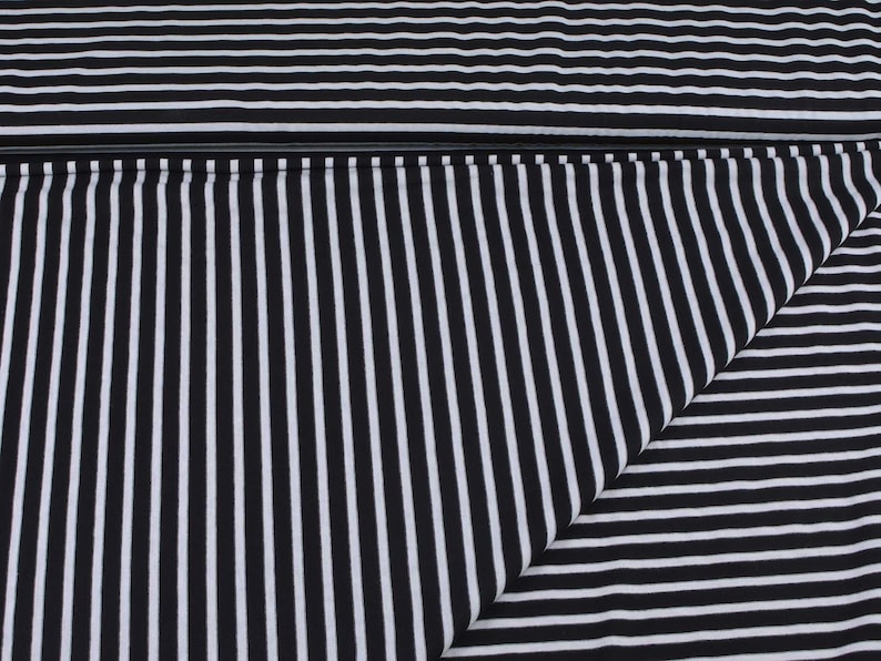 Kinderjersey Mit Streifen in Schwarz Weiß Aus Baumwolle, Gestreift ...