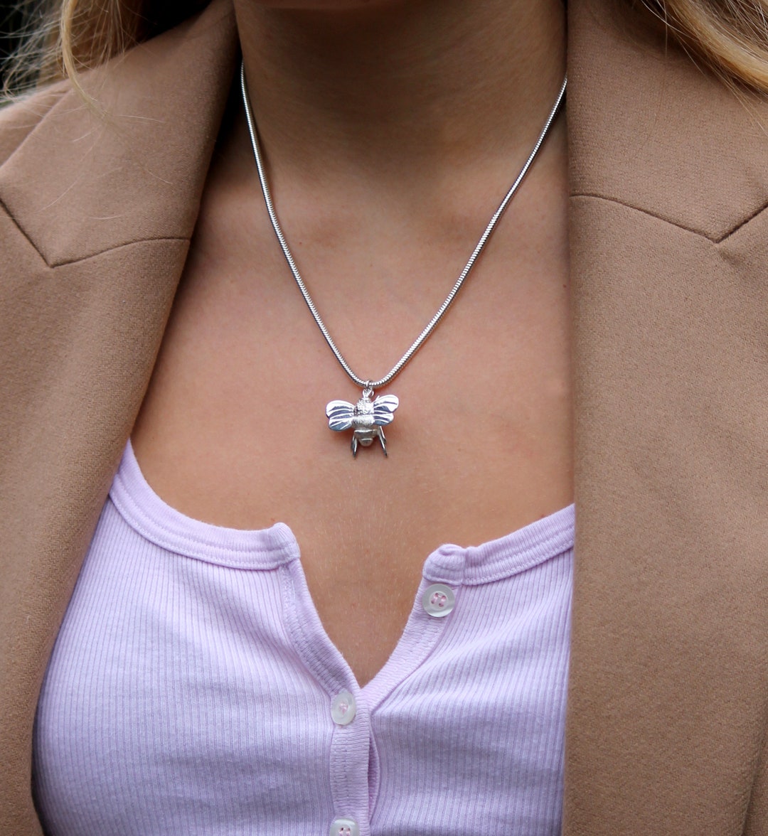 Sterling Silver Bumble Bee Necklace - Etsy