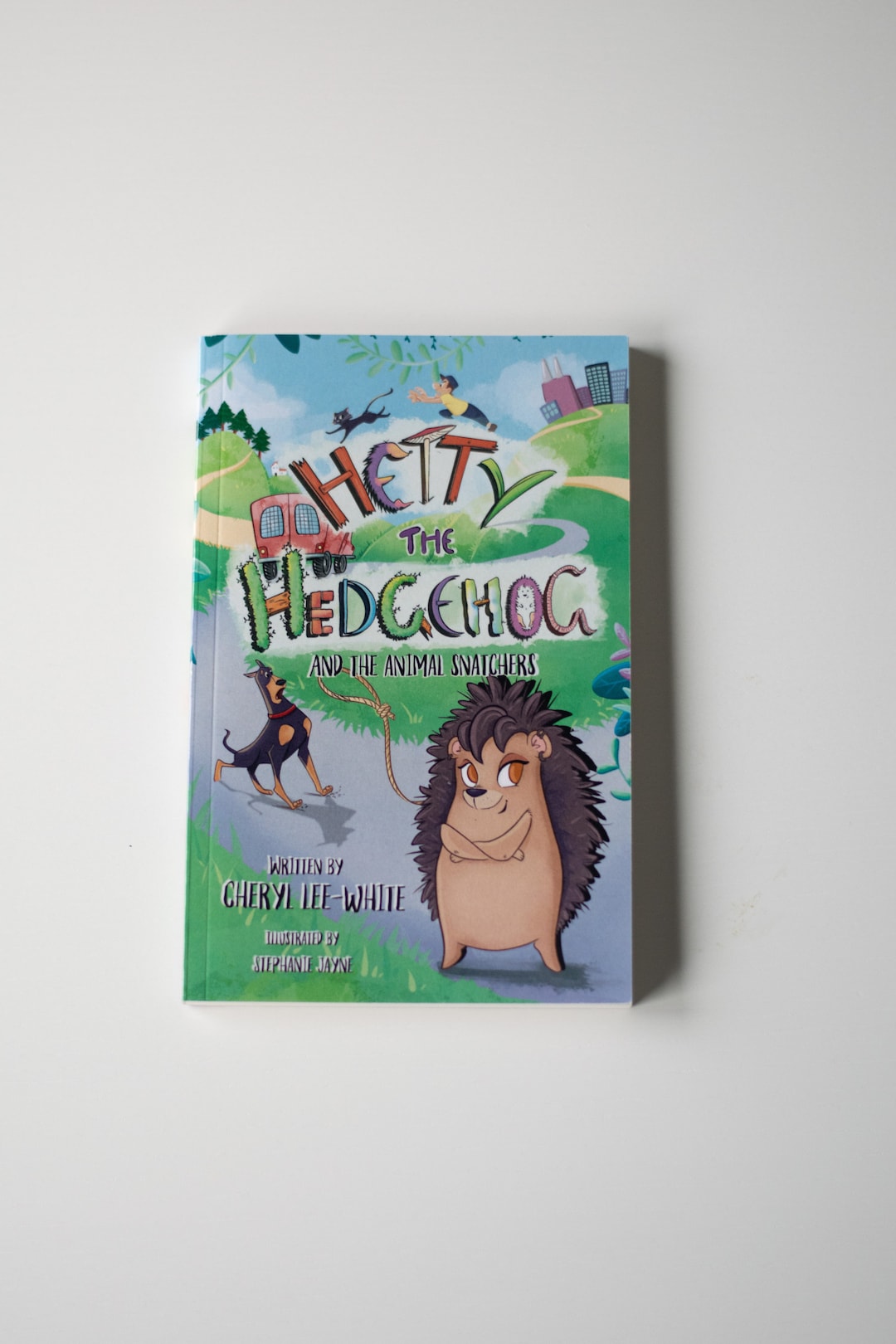 Hetty the Hedgehog and the Animal Snatchers Signed Copy A Witty Animal ...