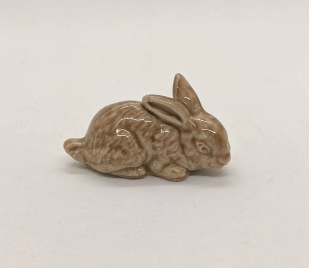 Vintage Wade Rabbit Ornament in Brown and Cream Glazed Ceramic, Vintage ...